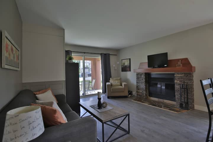 Condo Club Azur Magog For Your Family Legal - Magog