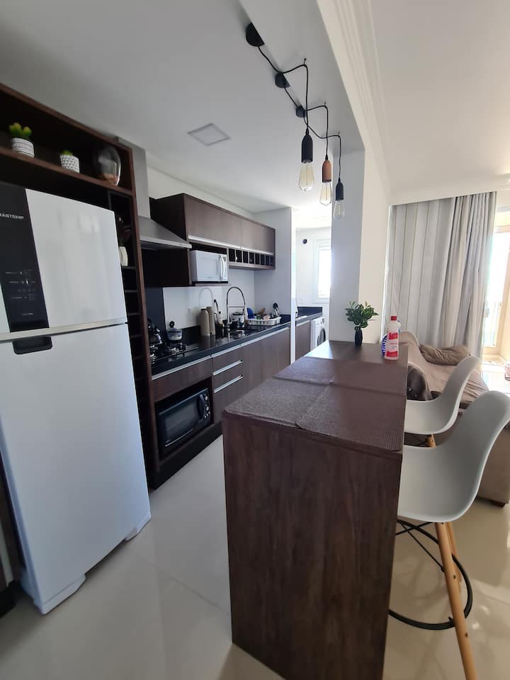 Apartamento Alto Padrão, Próximo Da Praia - Itapema