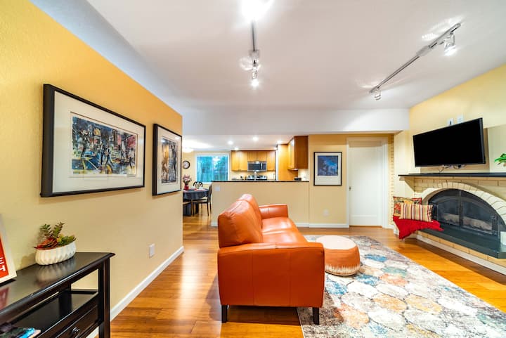 Beach 3 Blocks |Kitchen|restaurants 5 Blocks! - Seattle, WA