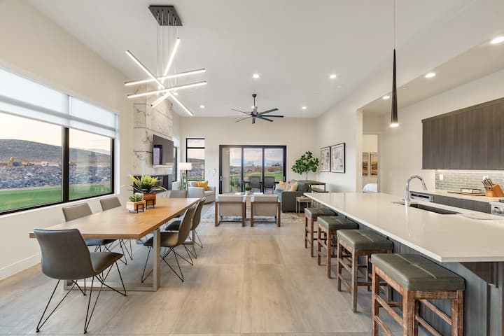 The Cosmos - Moon At Copper Rock! Private Pool/spa - Hurricane, UT