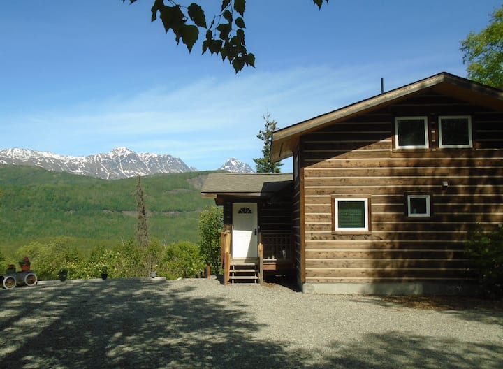 Fireweed Guesthouse Relaxation With A View! - Alaska