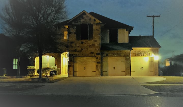 Spanish Oaks Manor - Harker Heights, TX