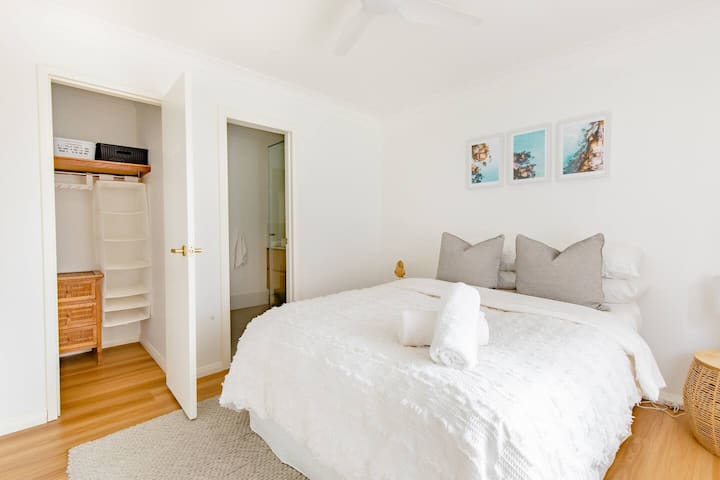 Coastal Beach Shack 600m From Scarborough Beach! - オーストラリア パース