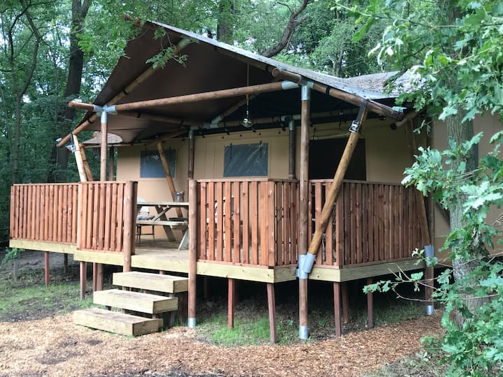 Freedom Lodge De Swaenhoeve - Malle