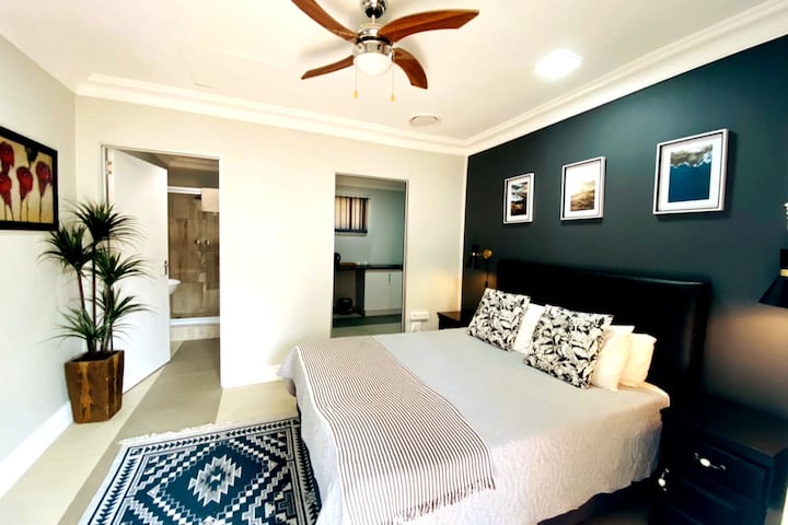 Boma Lodge Guesthouse Room 10 - Umhlanga