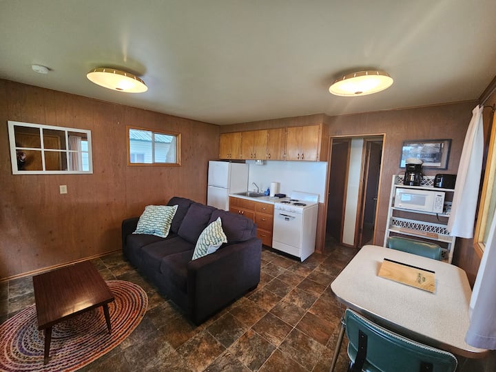 Granite Point Resort - Cottage #2 - Loon Lake, WA