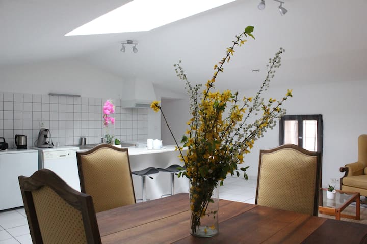 Duplex Apartment In The Heart Of The Medoc In Margaux - Margaux