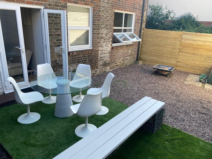 Family Friendly Beach Location Private Garden - Portsmouth