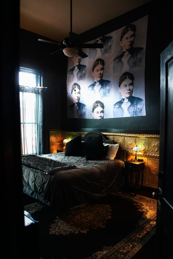 Black Monarch # 6: Lizzie Borden - Cripple Creek, CO