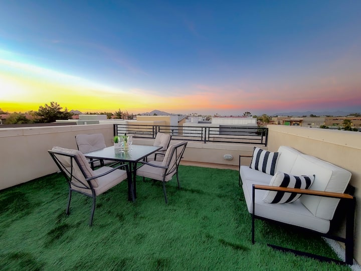 Amazing Rooftop Views, Pool, Spa - Near Airport - Tempe, AZ