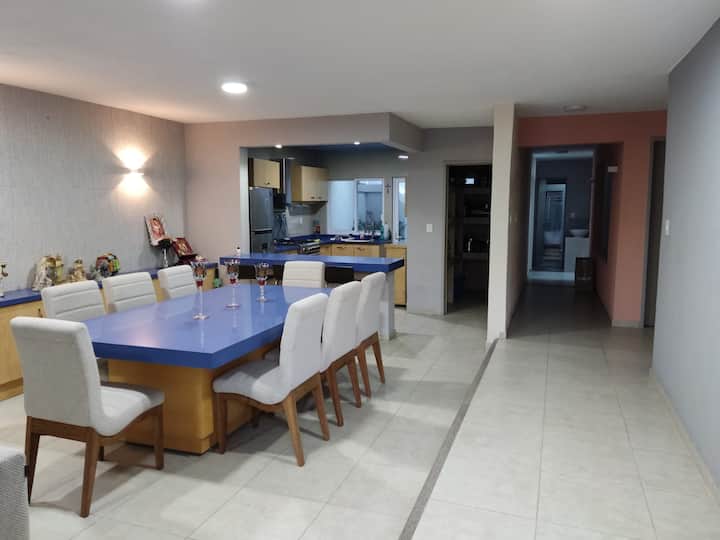 Casa Nueva Cerca De Poliforum - León