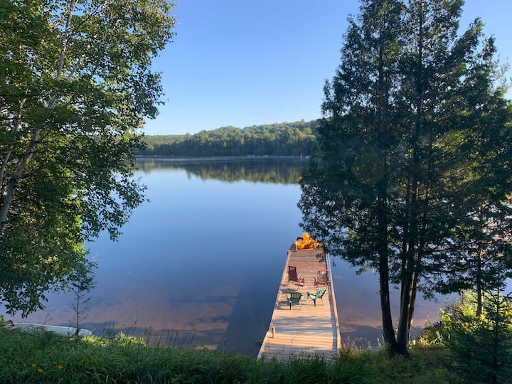 Stunning 4 Season Waterfront Cottage Muskoka - Huntsville