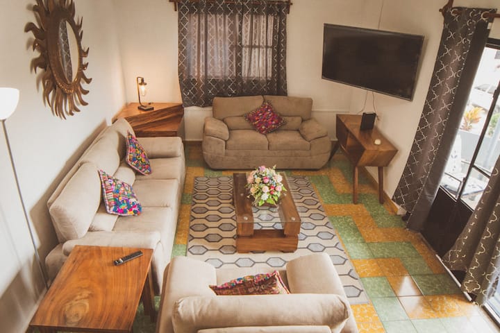 Villa Catalina - Newly Remodeled Condo - Colima