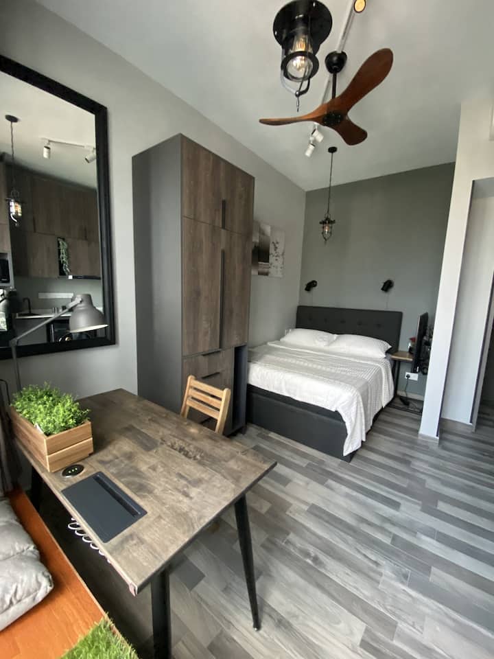 Serviced Studio With Private Kitchen/bath In Apt 2 - Singapour