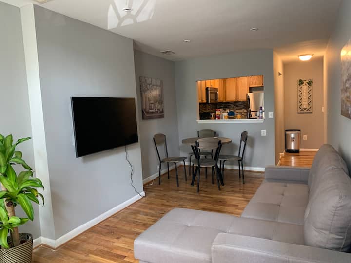 Hopkins Hospitality Ii - Parkville, MD