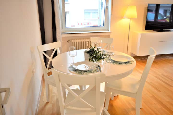 Rüttenscheid Große Wohnung - Essen