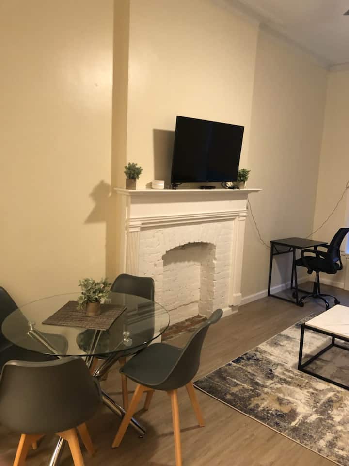 Newly Renovated One Bedroom In Great Location. - New York City