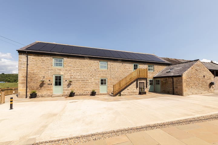 Large And Modern Northumbrian Stone Home - Northumberland