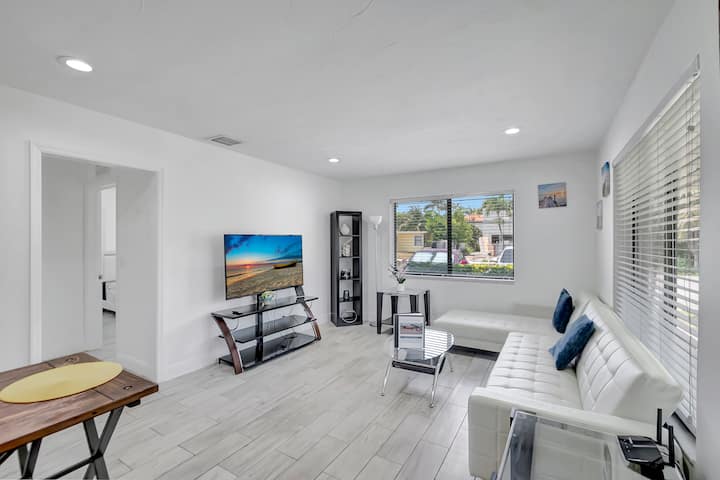 Great Location, East Delray, Back Yard, Pets - Delray Beach, FL