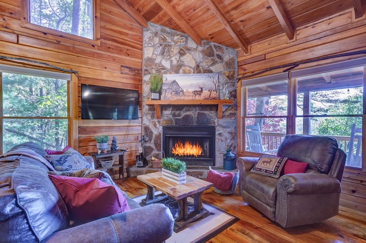Serenity High Up Mountain Views Haven 15 Min To Br - Cherry Log, GA