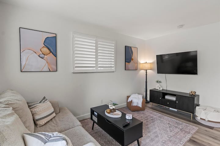 Little Gem On The Hill - St. Louis, MO