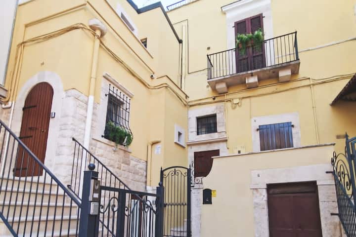 Casa Antica In Centro Storico - Corato