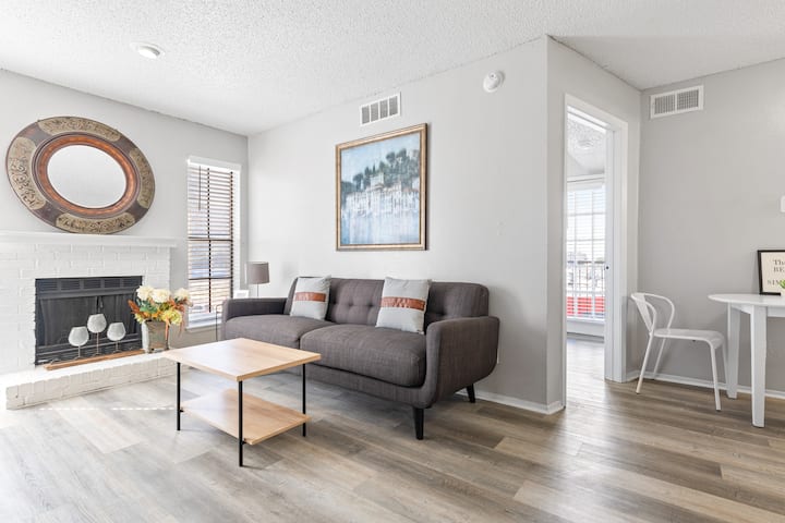 Dfw Extended Stay - 1 Bedroom Apt! - Dallas, TX