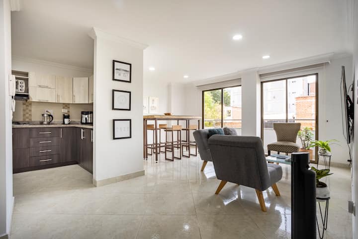 Mountain View Condo On A Great Neighborhood - Envigado