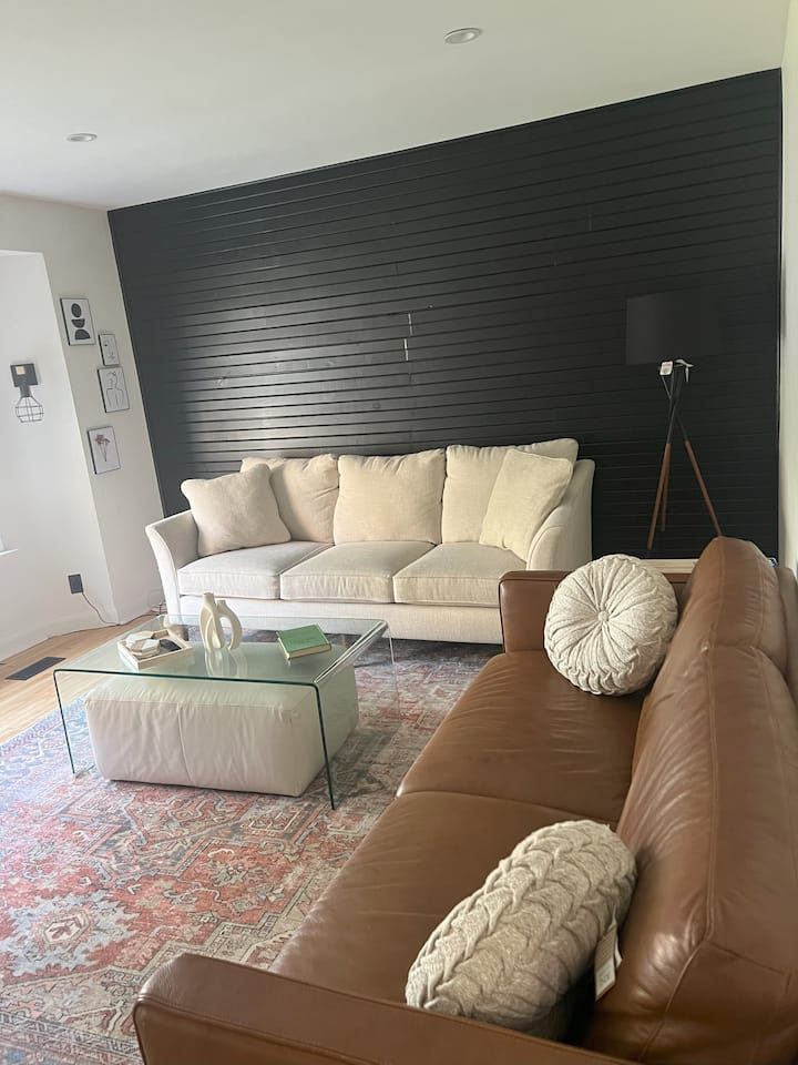 East Hill Nook - Belleville