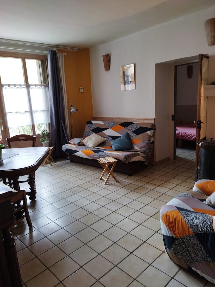 La Pastarelle  2-4 Pers , Très Clair Et Spacieux - Orpierre