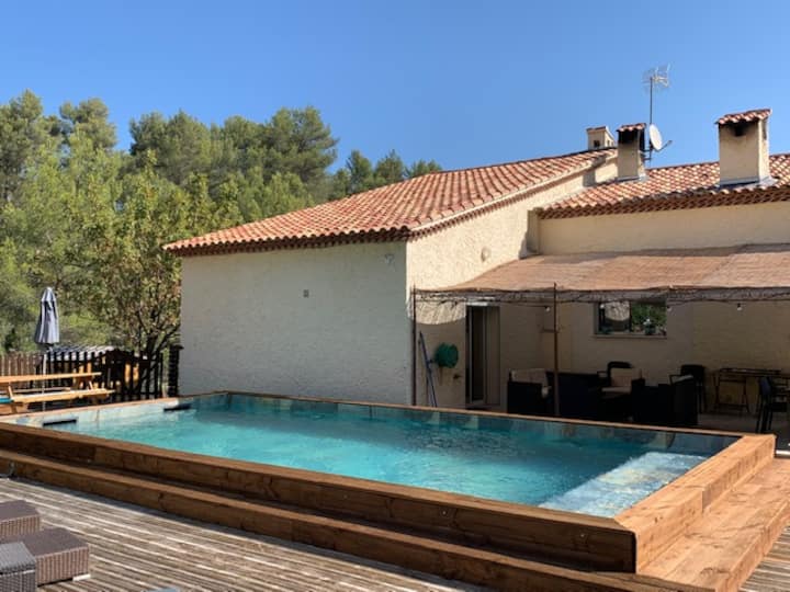 Magnifique Haut De Villa Provençal Avec Piscine - Solliès-Pont