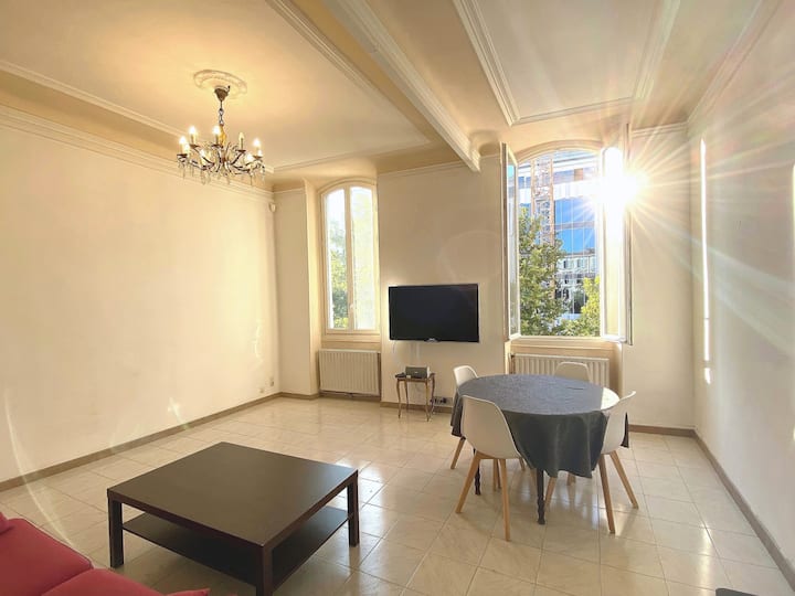 Canebière, 108 M2, Appartement Style Hausmannien. - Parc national des Calanques