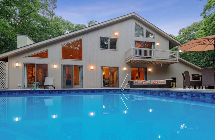 Montauk 4br W/ Hot Tub, Heated Pool, Pool House - Montauk, NY