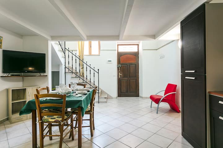 Appartement Au Centre & Wifi Ultra Rapide - Olbia