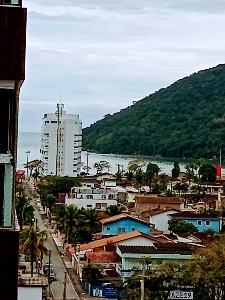 Apto Em Bertioga, Bem Próximo Da Praia. - Bertioga
