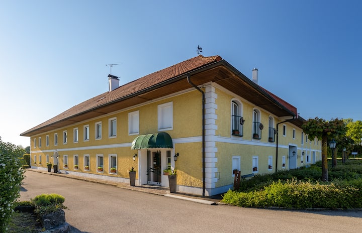 Schönes Appartement James Steward - Wels