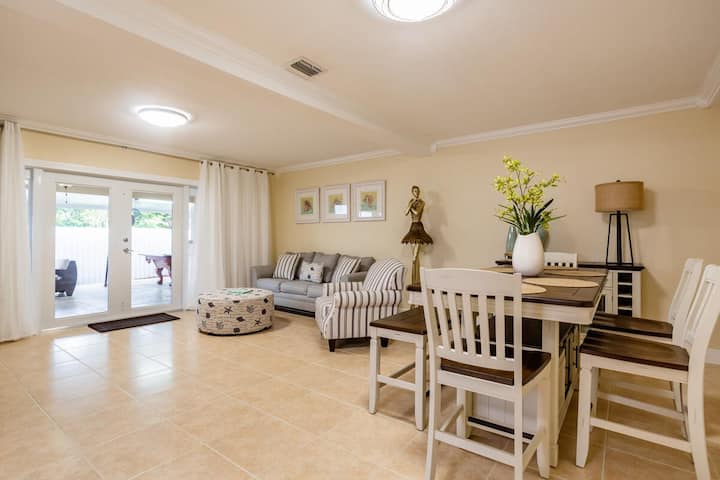 “Cozy Miami 305 Home | Free Parking Included” - Miami, FL