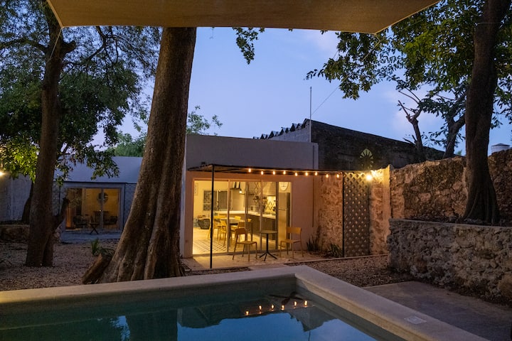 Casa Xunan Kab: Acogedora, Con Alberca Y Arbolada - Merida