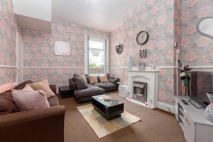 Lovely One Bedroom Apartment - Blackpool
