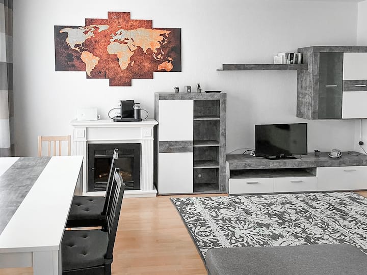 Central, Quiet, 4persons, Balcony, Washing Machine - Chemnitz