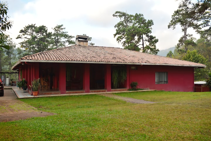Villa Las Marias, Cozy House In The Woods - Honduras