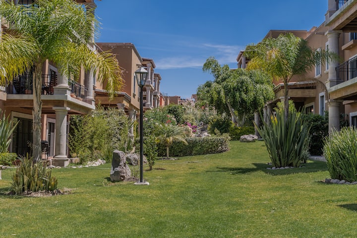 Home Office | Pet Friendly | Pools | Gym | Wifi  . - San Miguel de Allende