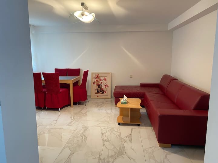 Apt."sims" Bei Stgt Flughafen/metzingen 2-6 Person - Leinfelden-Echterdingen