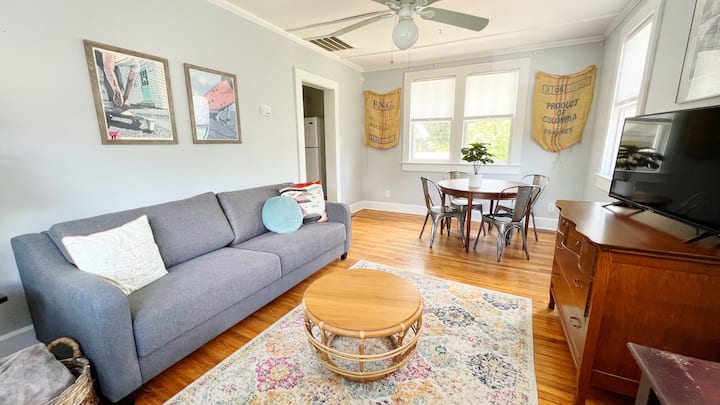 Park Circle Guest Pad | Putting Green & Pool Table - Charleston, SC