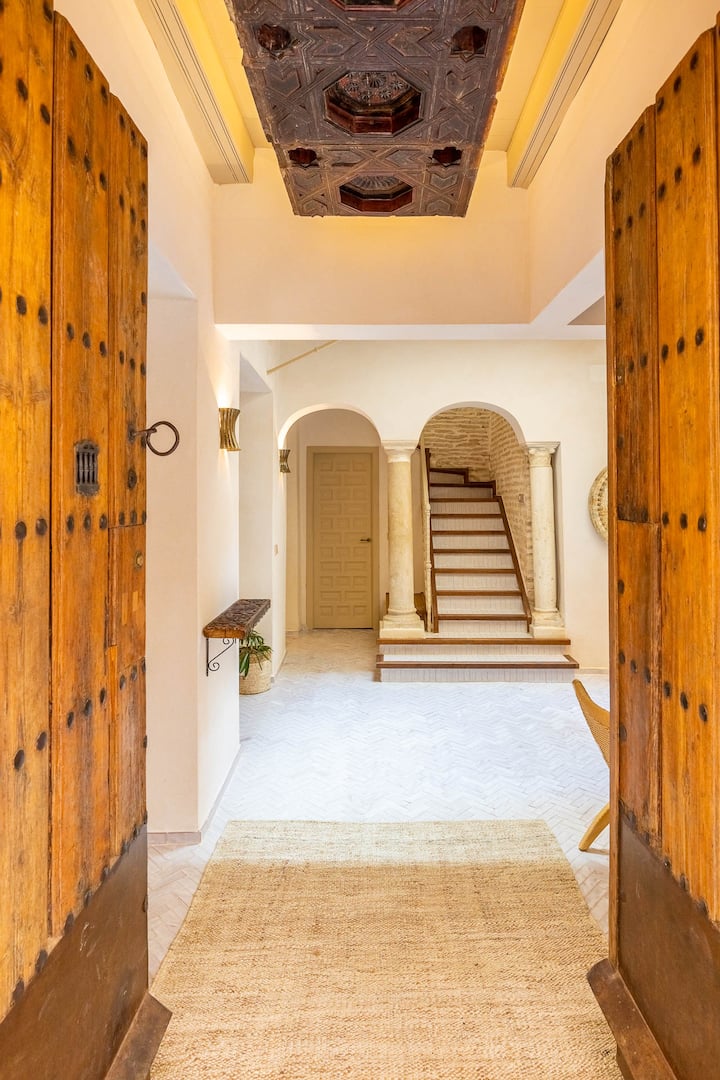 Beautiful 3 Bedroom Townhouse In Central Seville - Sevilla, España