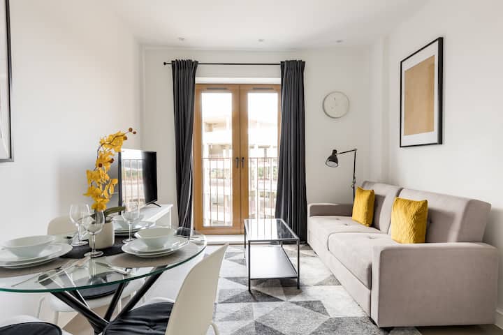 Contemporary Apartment Super Fast Wifi St Albans - St Albans, UK