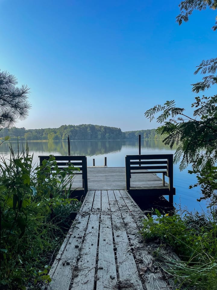 The Lake House Ga Stylish 3/2near Downtown Acworth - Acworth, GA