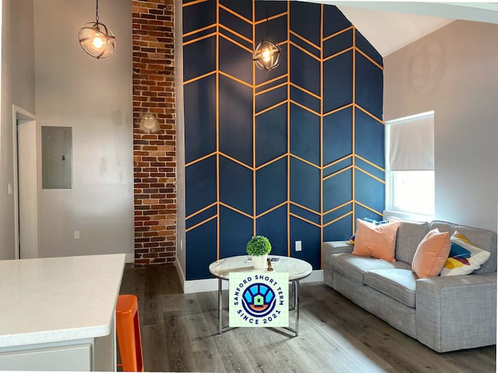 The Contemporary - Sanford, FL