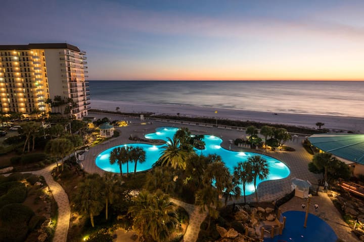 Sleeps 6 • Edgewater Resort Condo Pools & Bch Tram - Panama City Beach, FL