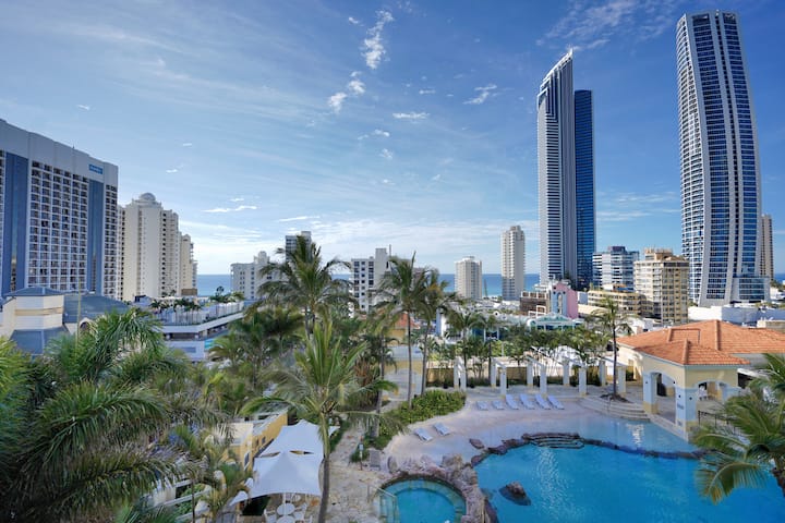 Chic 2b2b In Surf Paradise Oasis - Gold Coast